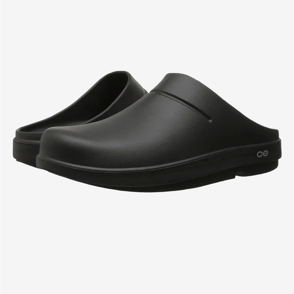 OOFOS | Shoes | Mens Oofos Clogs Oocloog Unisex Black Size 4 Men | Poshmark